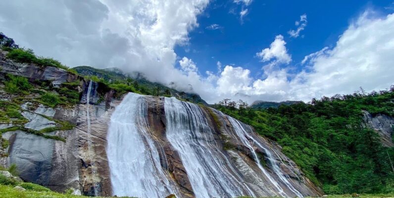 Arunachal CM shares magnificent pictures of Jaru valley in the Dibang ...